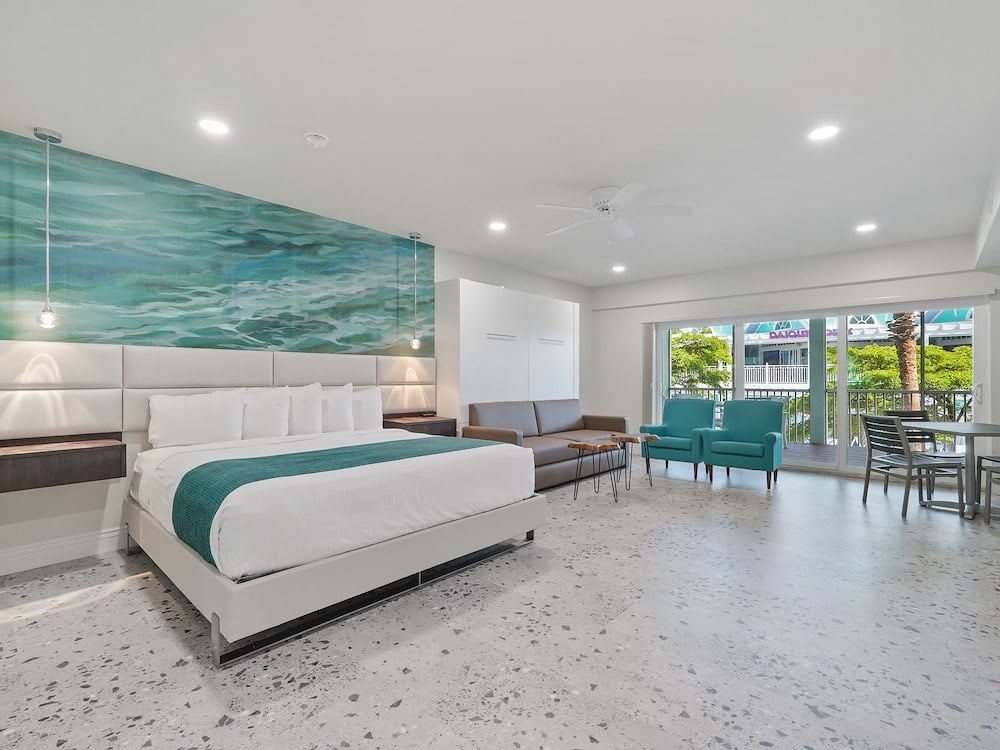 BridgeWalk Beach Resort Photos | BridgeWalk Beach Resort