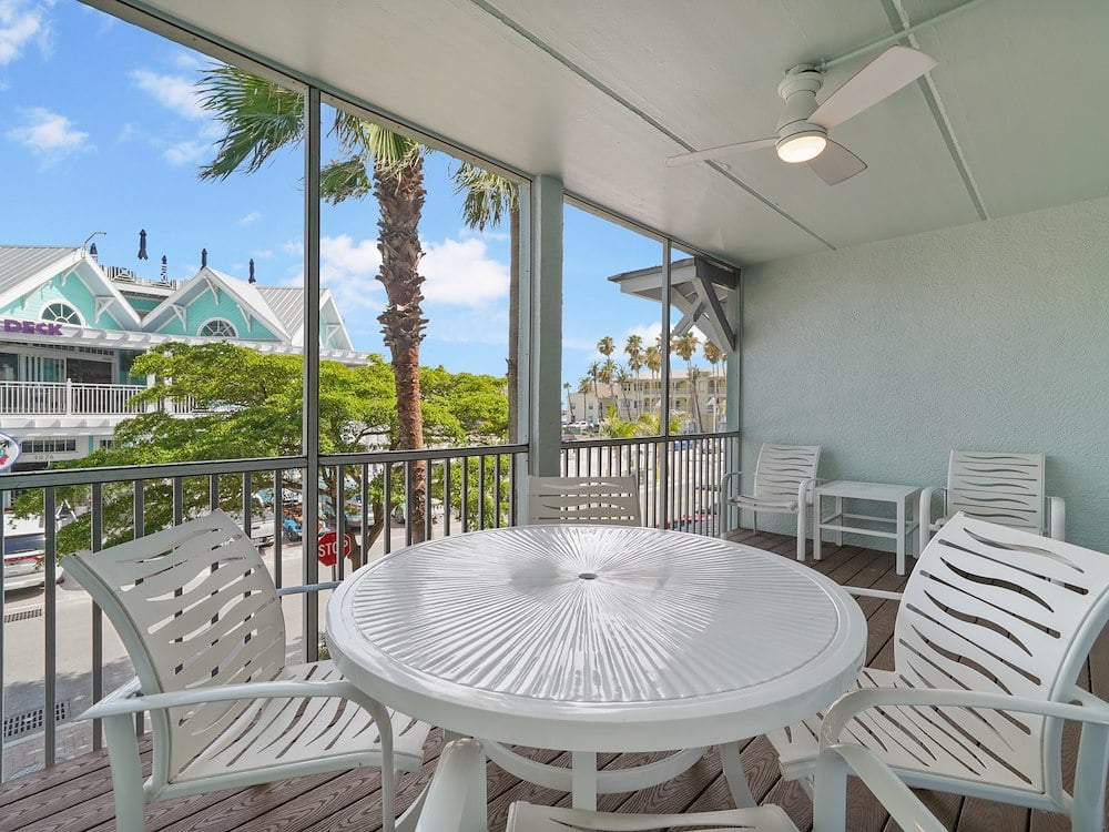 BridgeWalk Beach Resort Photos | BridgeWalk Beach Resort