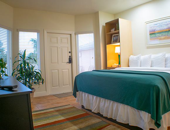 Anna Maria Island Resorts | BridgeWalk Beach Resort