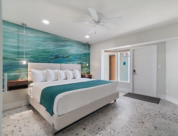 Anna Maria Island Resorts | BridgeWalk Beach Resort
