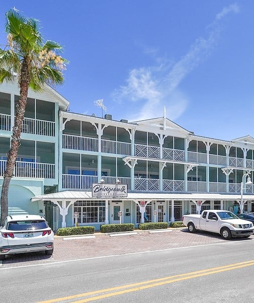 Anna Maria Island Resorts | BridgeWalk Beach Resort